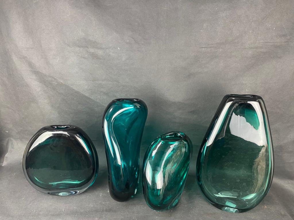 Base turquesa grande torcida – Deaforma Vidrio